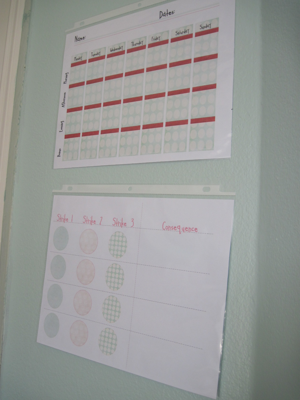 Two Shades of Pink: Behavior Chart Freebies