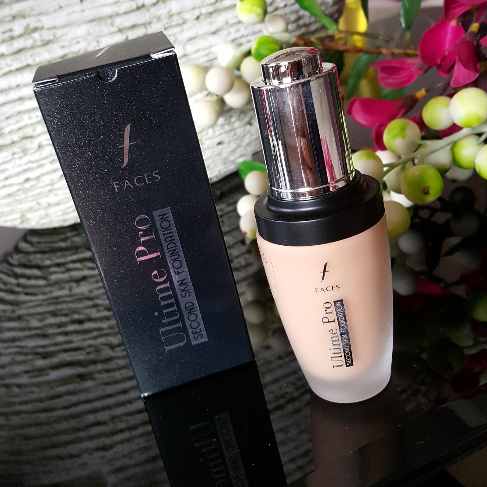 RIDZI MAKEUP: NEW FACES ULTIME PRO SECOND SKIN FOUNDATION REVIEW