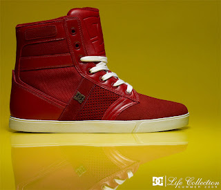 Your Fashion6: Red Nike Shoes For Girls 2011