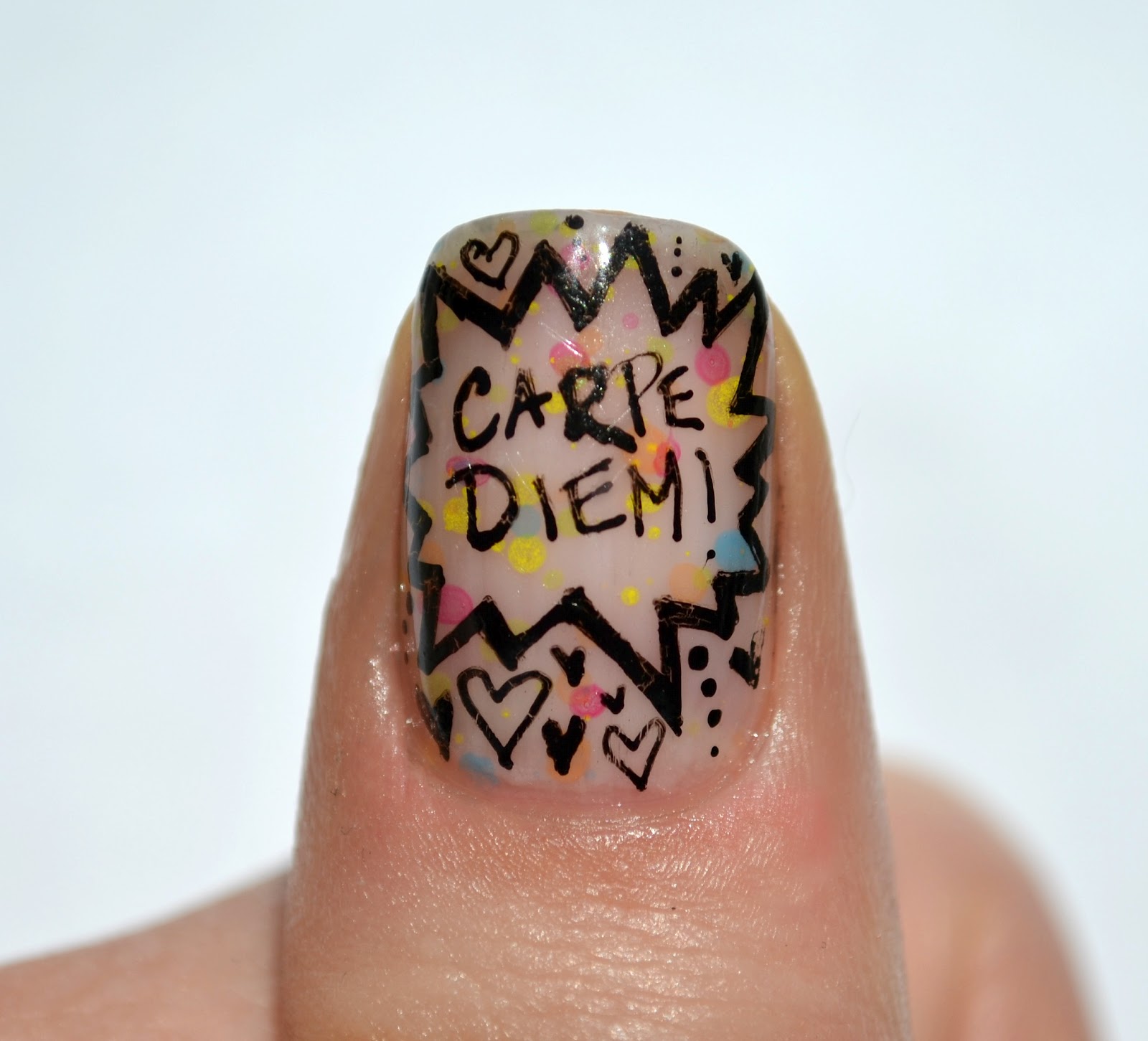 Starfish on the Beach: Doodle Nails