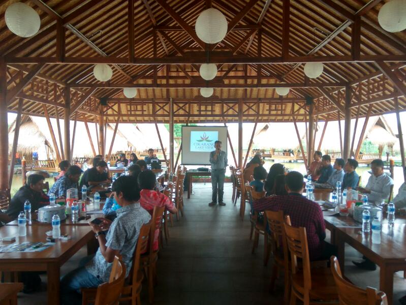 ACARA AGENT GATHERING DAN PENGAMBILAN NUP CIKARANG LAKE VIEW ...