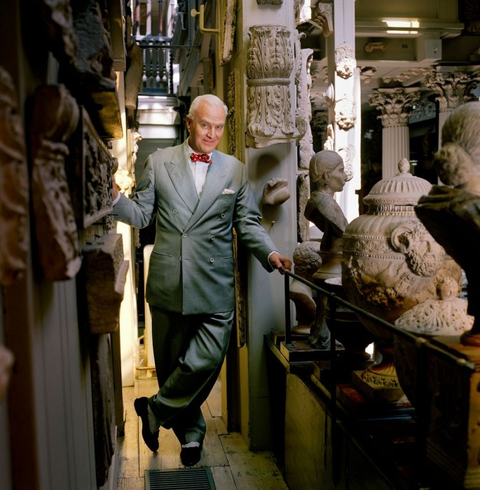 "Tweedland" The Gentlemen's club: Anderson & Sheppard "A Style is born".