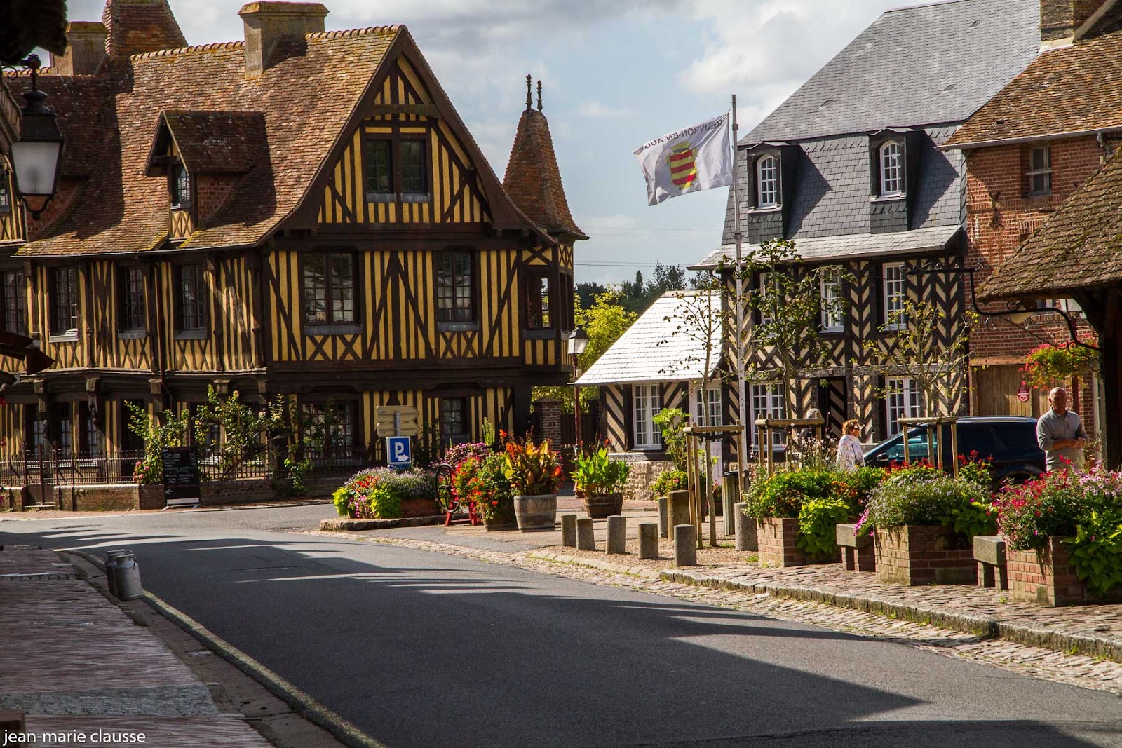 Découvrir la France en photos: 6 - BEUVRON EN AUGE. (Calvados - 14)