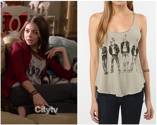 Modern Family: Season 3 Episode 18 Haley Dunphy's Grey Tank | Shop Your TV