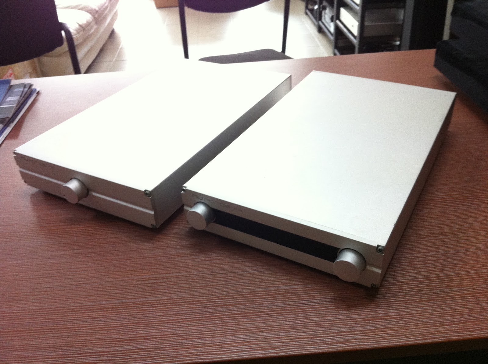 Maxx Audio Visual: NuForce P-9 Pre-amp & Reference 18 monoblock power ...