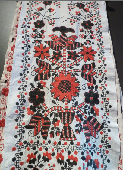 file under fiber: Rushnyky - Stitched talismans from Ukraine - Part 1