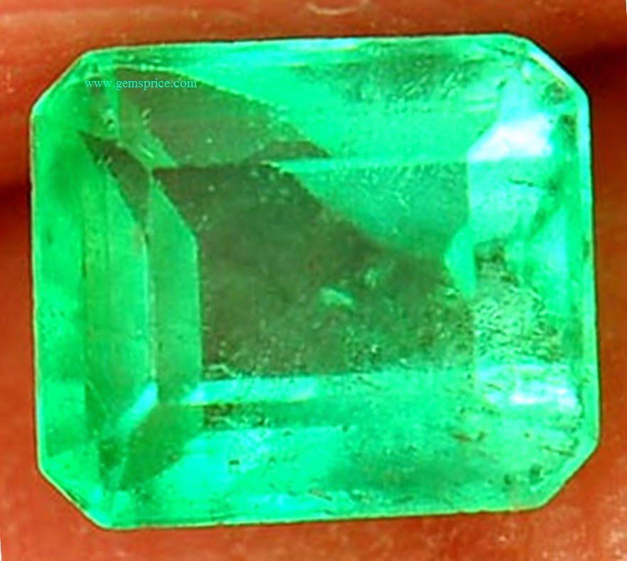 BATU ZAMRUD / EMERALD STONE