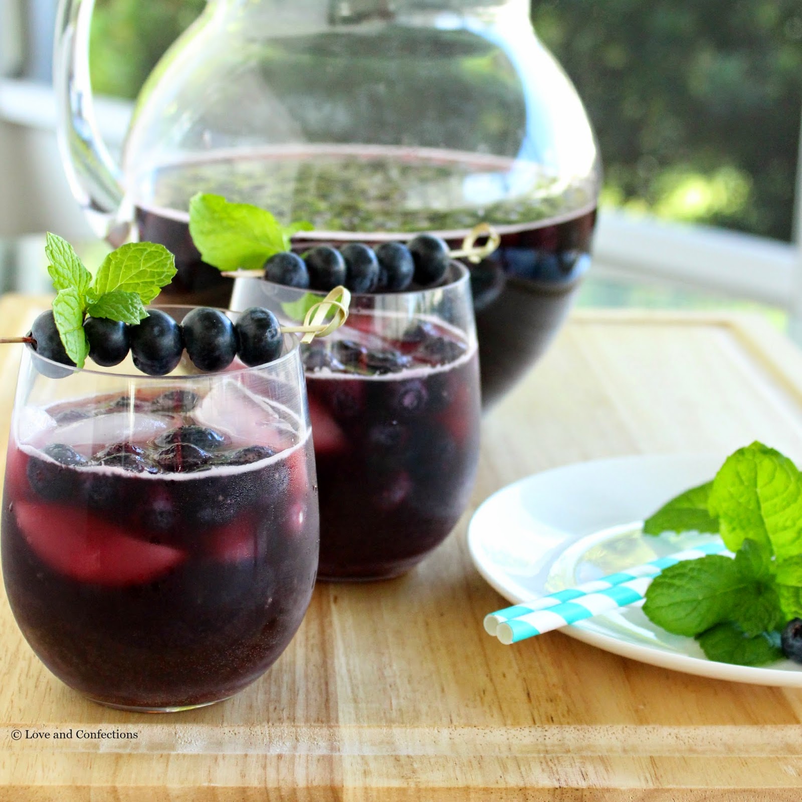 Love and Confections: Blueberry Sangria #BrunchWeek