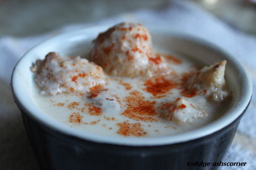 IndulgeAshscorner: Dahi Wade/Dahi Balle