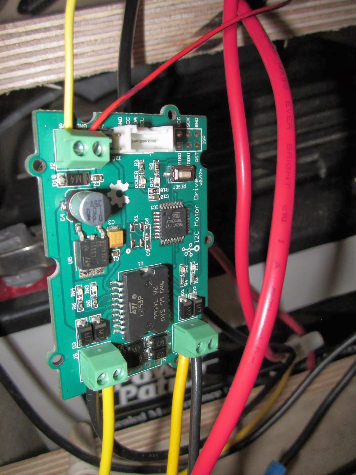 Using the Grove - L298 Dual H-Bridge I2C Motor Driver with Arduino