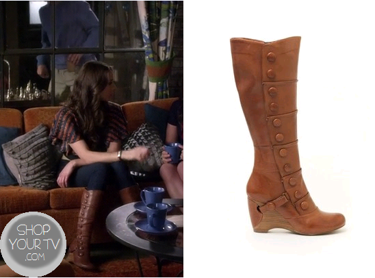 Pretty Little Liars: Season 4 Episode 6 Spencer's Brown Buttoned Boots ...