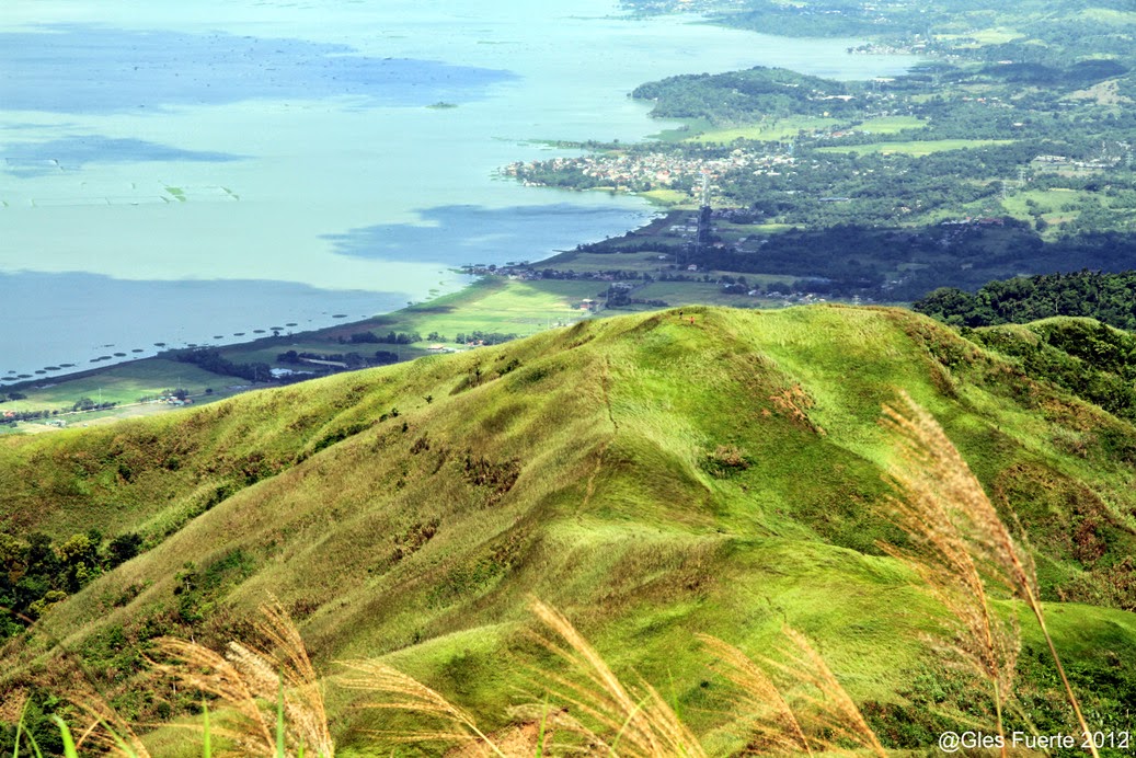 Explore.Dream.Discover: Trekking Mt. Sembrano