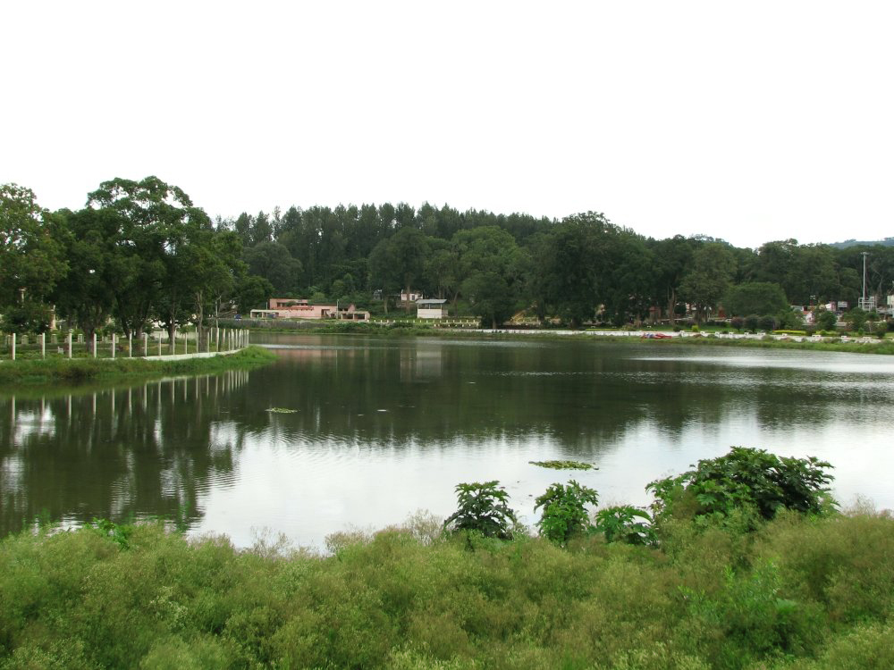 Yercaud lake - A Jewel of South - Tamil Nadu Holy Places and Tourism