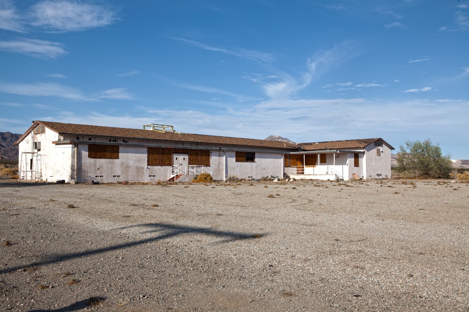 Forgotten Destinations: Amboy : A Ghost Town that is not Dead Yet