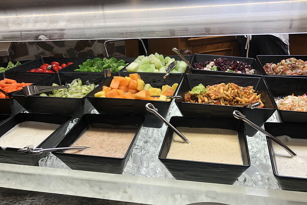 {review} Princess Storybook Dining at Akershus Royal Banquet Hall ...