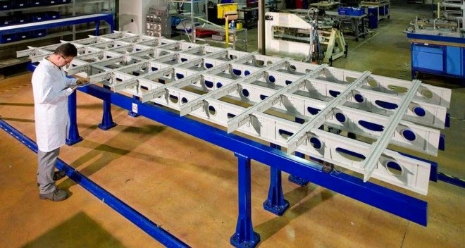 A350 XWB News: Spirit outsources A350 fuselage-floor manufacturing to ...