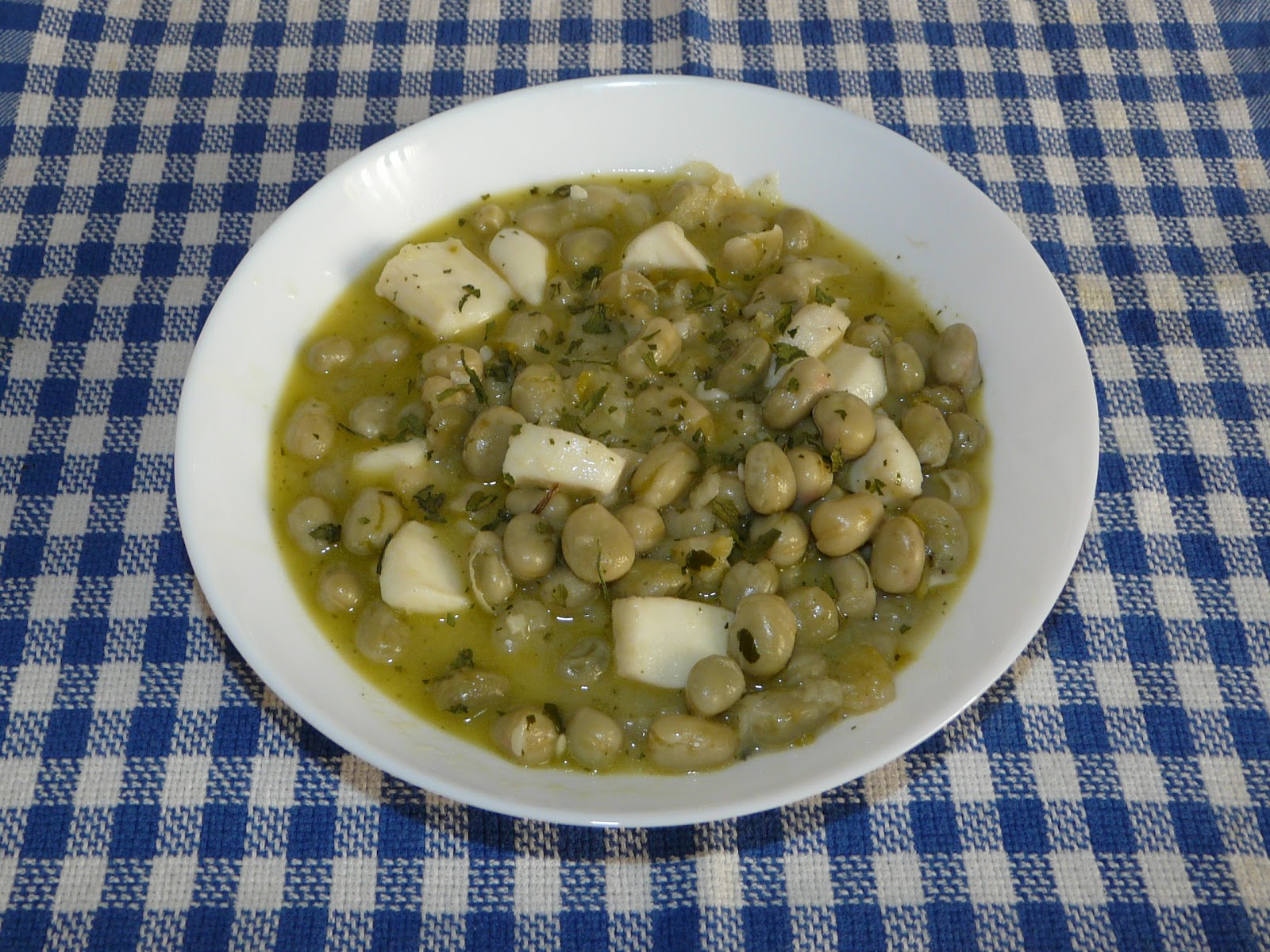 TRASTEANDO EN LA COCINA con José Angel: HABAS CON SEPIA