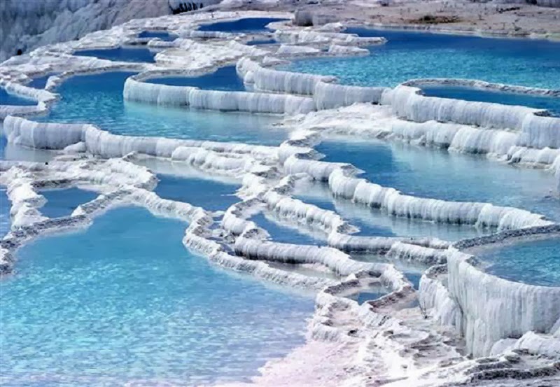 Too Beautiful To Be Real? 16 Surreal Landscapes Found On Earth