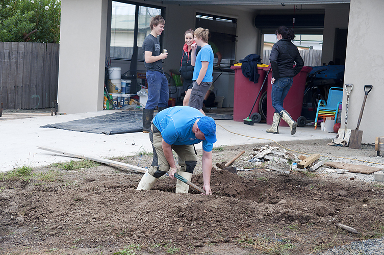 The Kings: Backyard Blitz - part 1