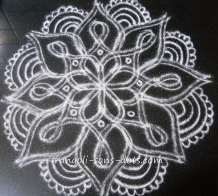 Rangoli - 2 lines kolam