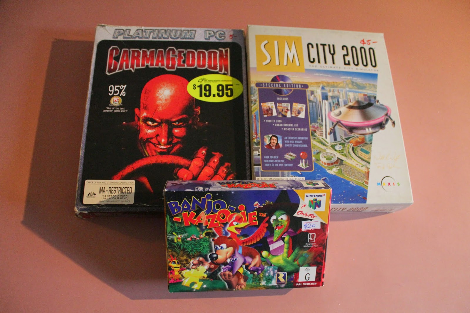 Retro Game On: Boxed Retro Goods Show Retro Game On the Love