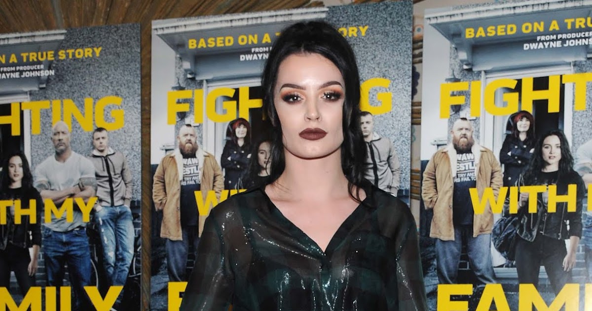 Lovely Ladies in Leather: Paige Bevis in leather pants