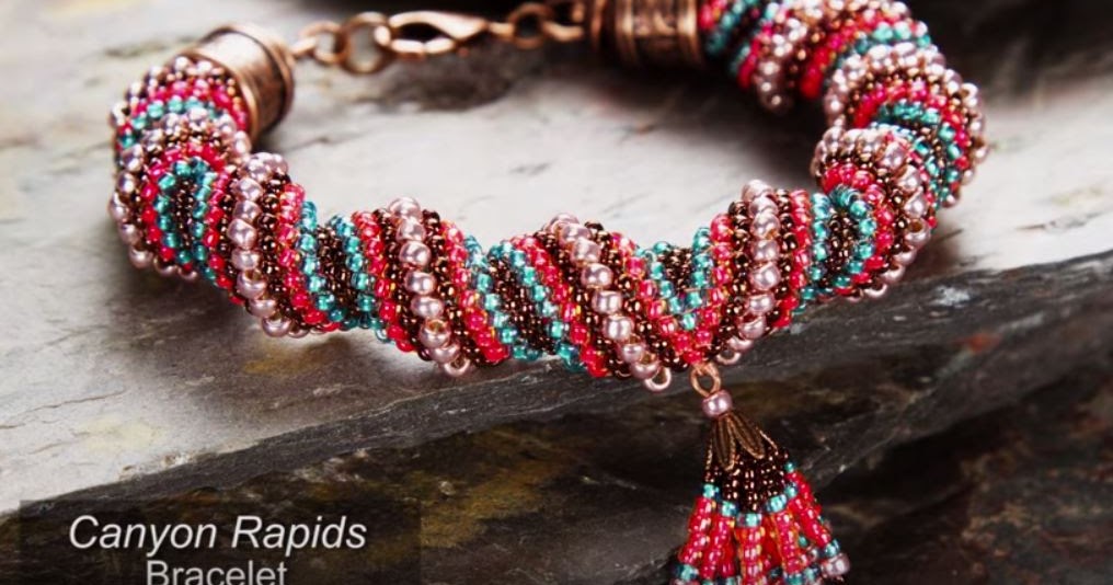 Reversing Cellini Spiral Stitch Creates a Focal Area / The Beading Gem