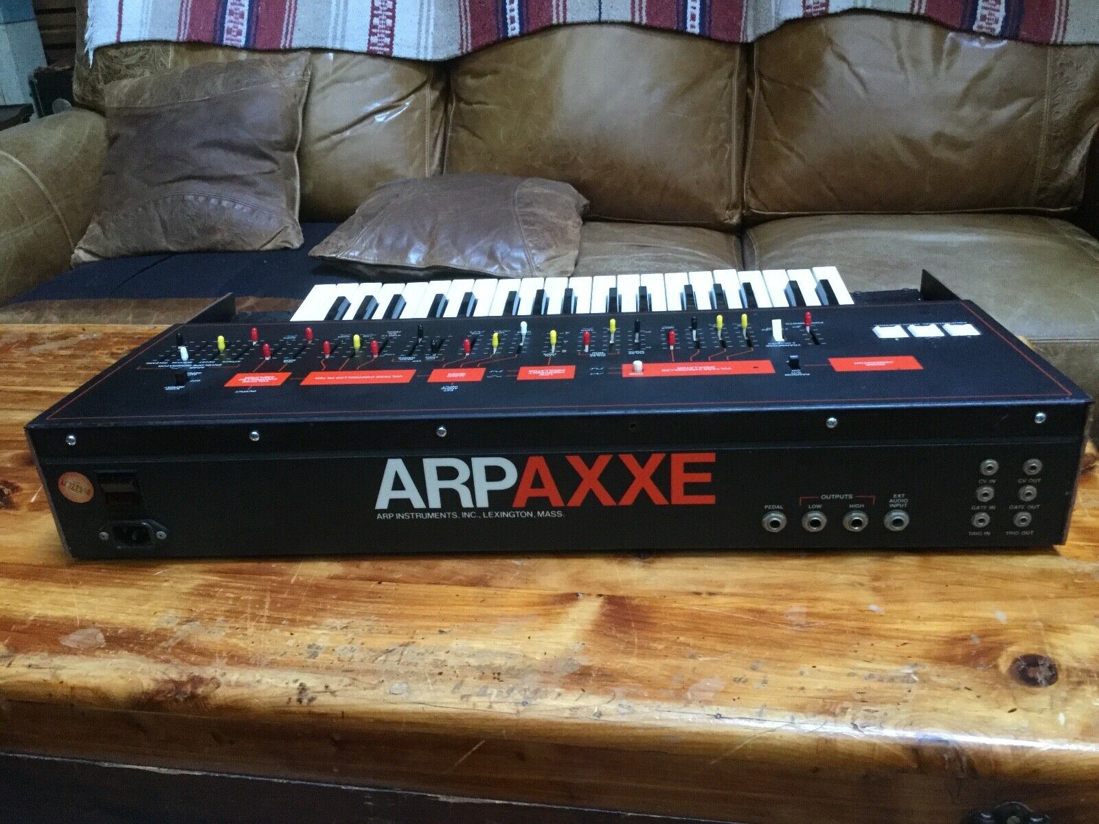 MATRIXSYNTH: arp axxe synthesizer