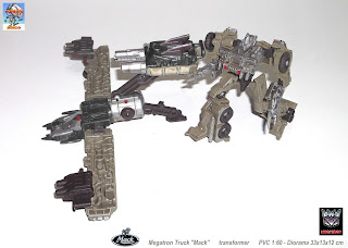 com o zé 2: Megatron Truck "Mack"