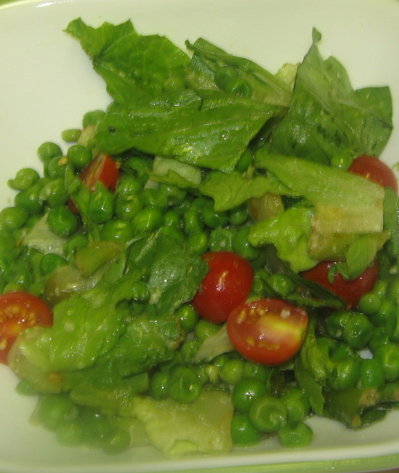 Pea and Tomato Salad