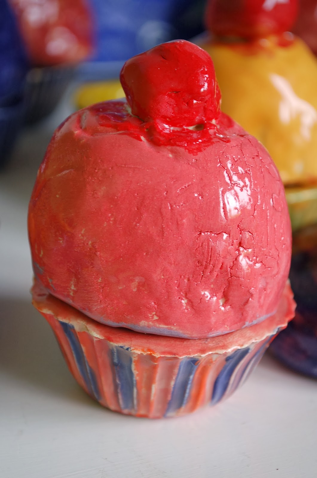 Sunnyside Art House: Ceramic Cupcakes