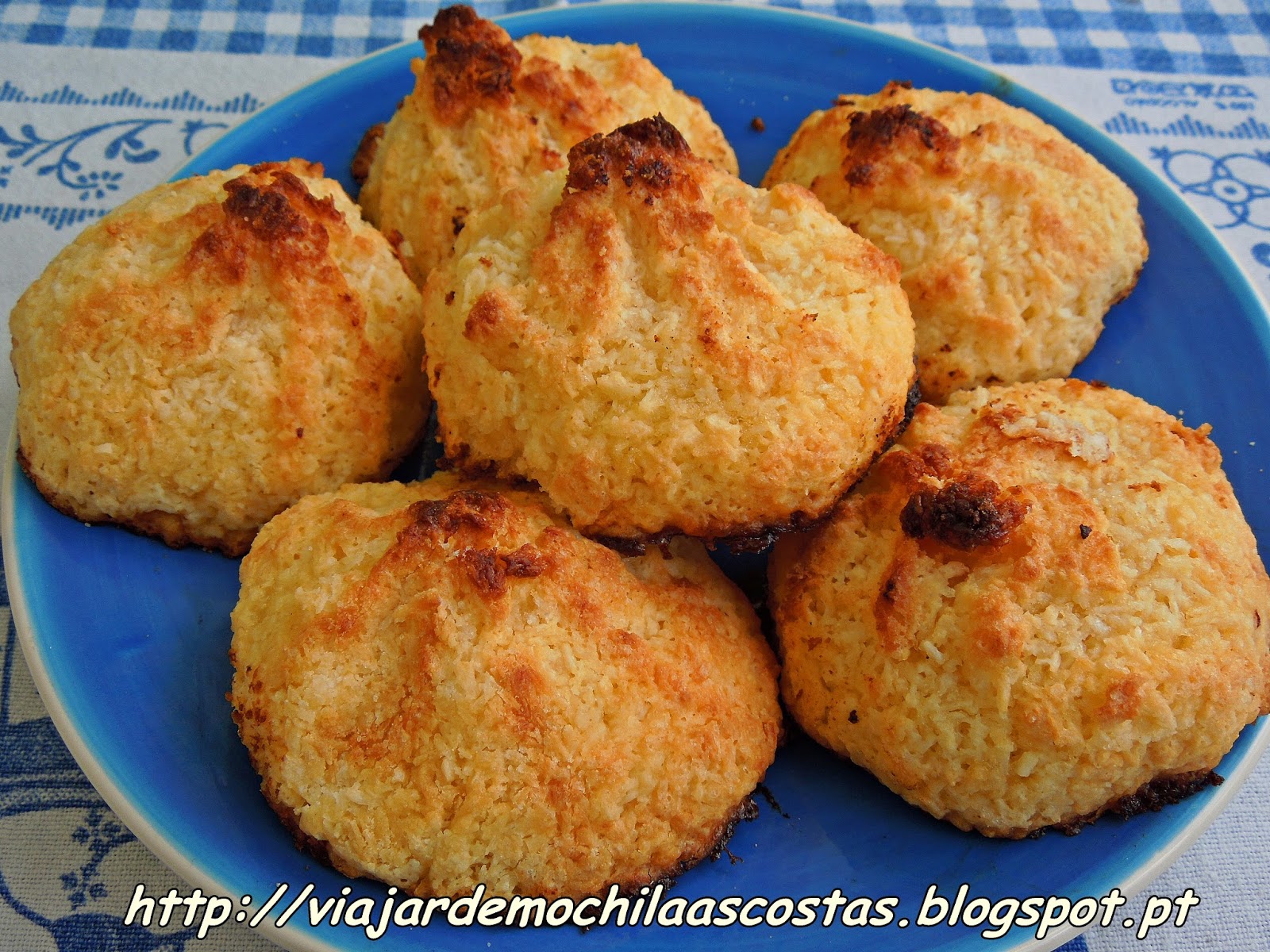 Viajar de Mochila às Costas: Bolinhos de Coco