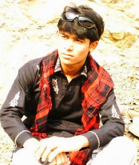 USMAN ALI HAJI SHAH (ALI SAMEER SINGER) tour 2013 Naran Kaghan Ansoo ...