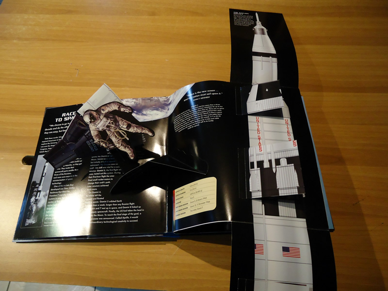 Pretty pop-up book: Moon Landing: Apollo 11 40th Anniversary Pop-Up