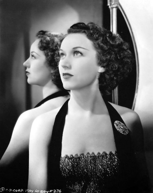 The Queen of Scream - Glamorous Photos of Young Fay Wray in the Late ...