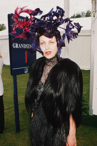 Decadent Old Bitches: Queen Isabella Blow