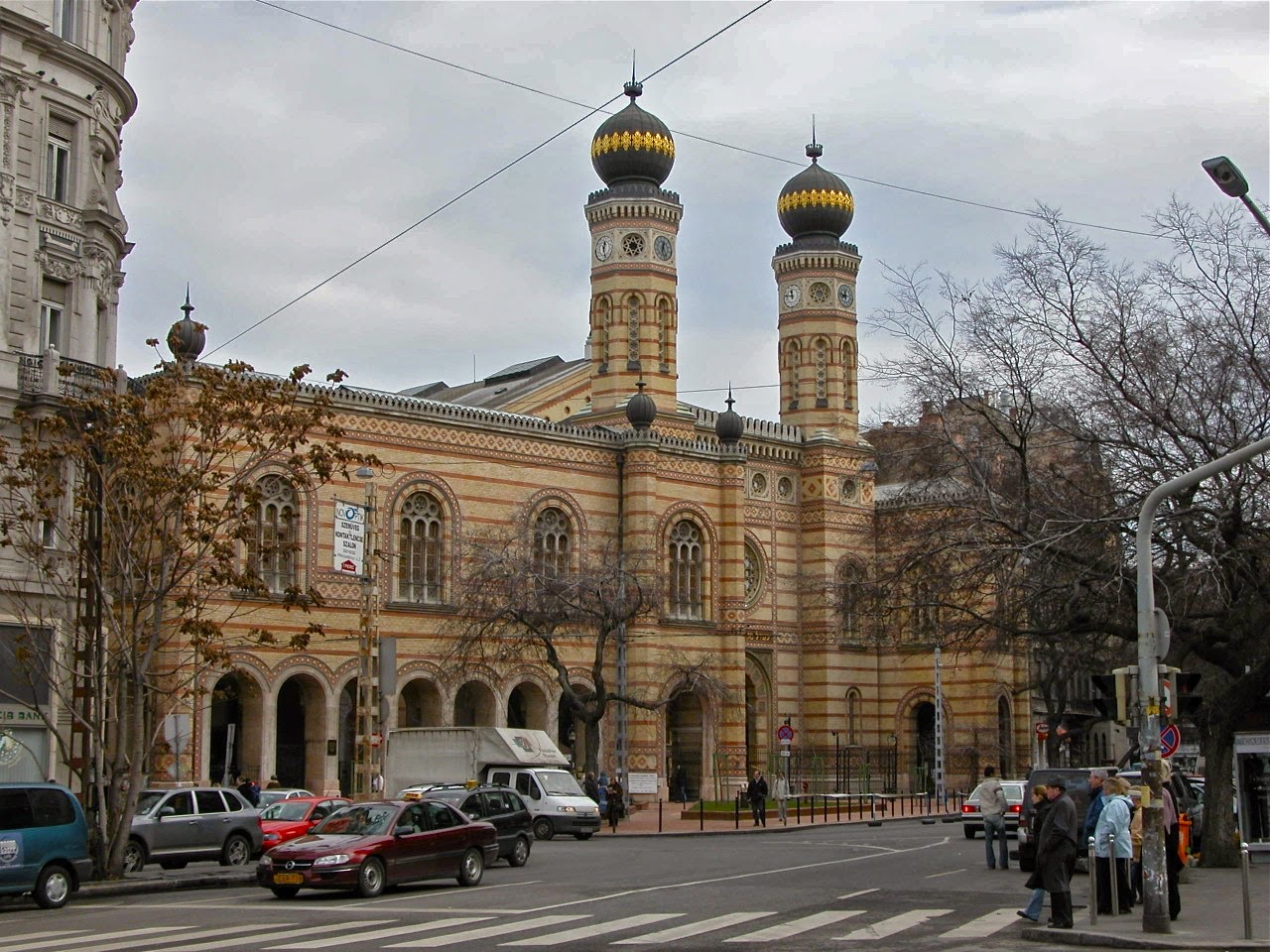 Viva la Voyage: Synagogue in Budapest