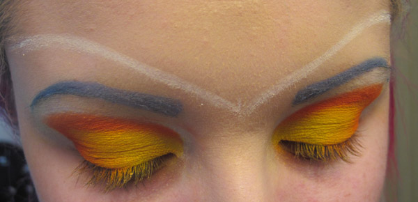 Bumzigana's World of Creativity: Femme Alien/Futuristic Makeup Tutorial