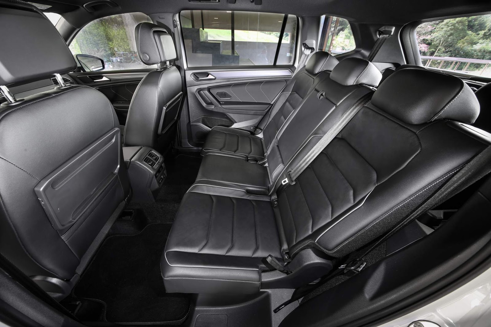 VW Tiguan 2019 R-Line tem ΔPreço > 0 em janeiro - detalhes