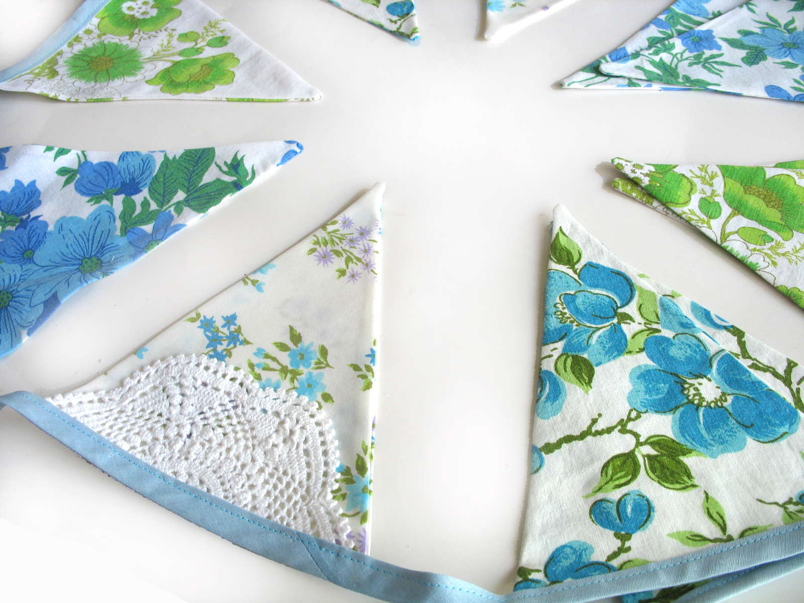 Merry-Go-Round Handmade: January 2012