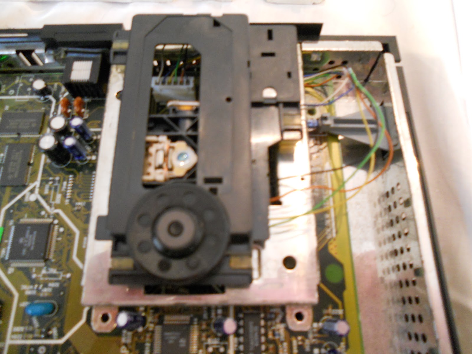 Life in 16-bit: Philips CDI 450 Repair: Laser Replacement