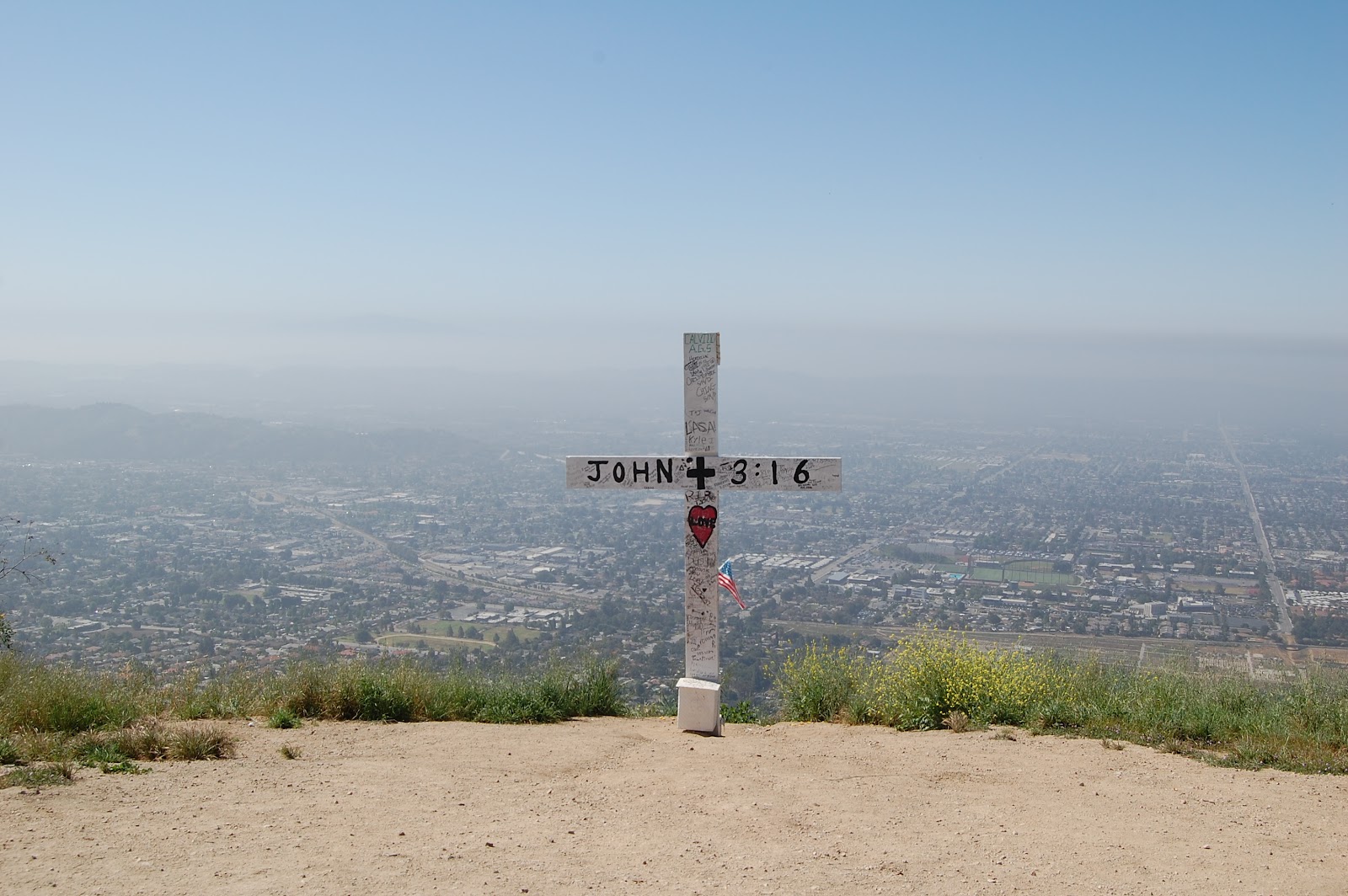 Hiking Azusa Peak/Glendale Peak | East West Hike