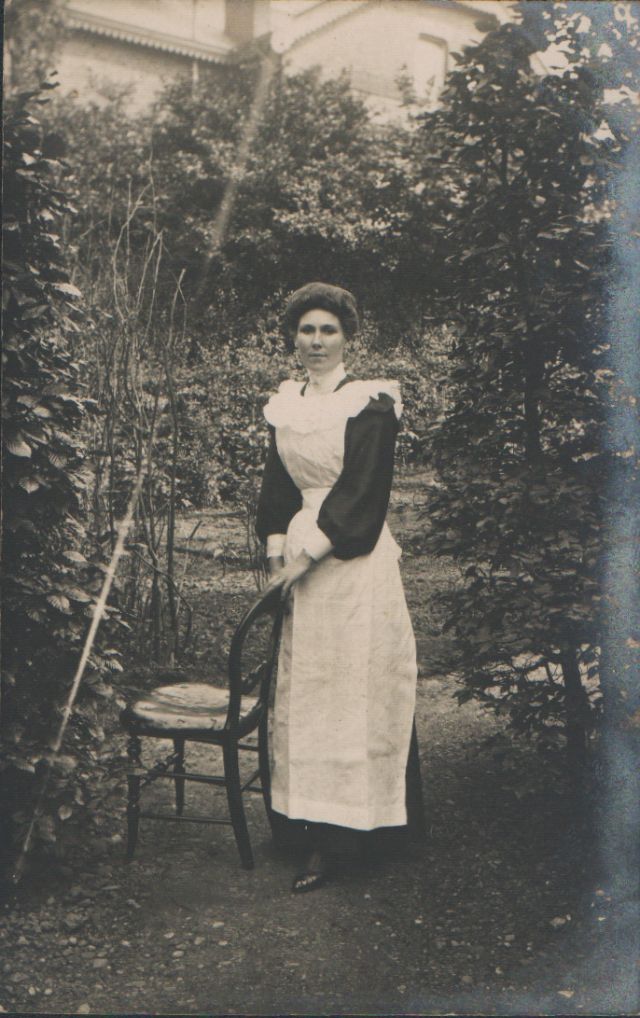 40 Vintage Portrait Pictures of House Maids in the Edwardian Era ...