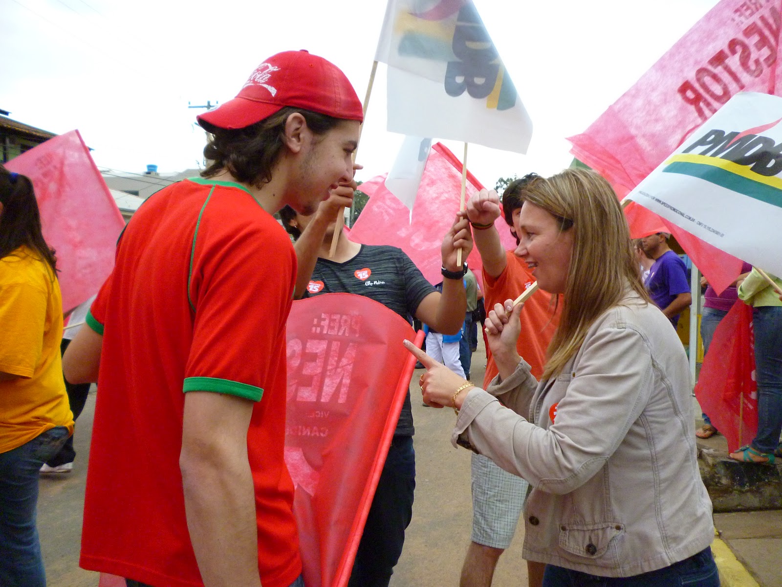 Simone Melchior: Simone apóia a força jovem