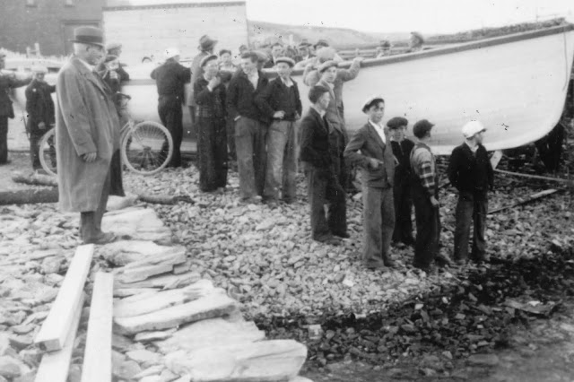 ICH Blog: Launching the "Maxwell Roy" - 1940s. #FolklorePhoto