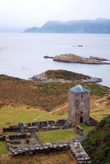 Sta. Sunniva av Selja: Vinterbilder fra klosterøya Selja