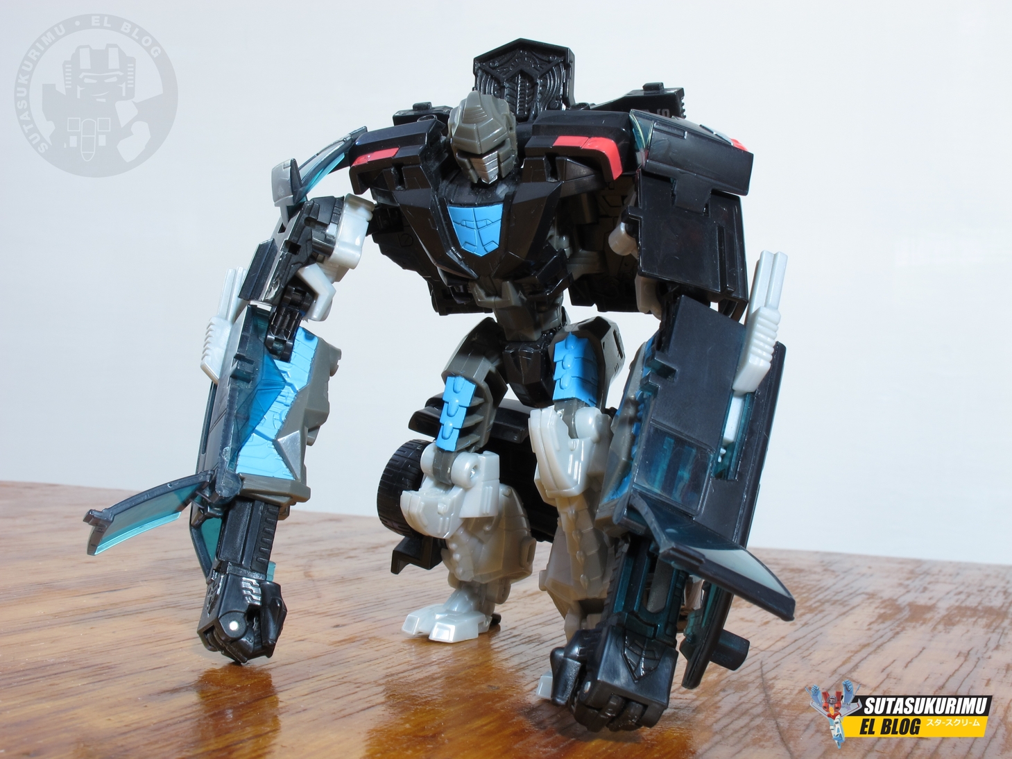 Suta, el blog: Stockade de All Spark Power Transformers. La primera ...