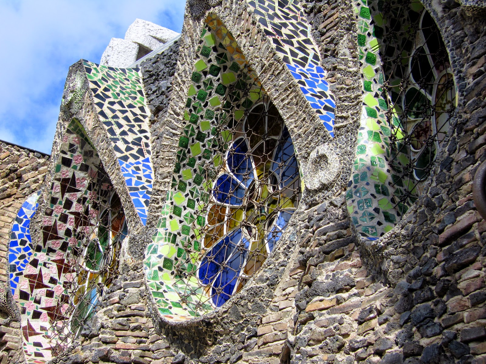 Antoni Gaudí | Symbolism/Art Nouveau Architect | Tutt'Art@ | Pittura ...