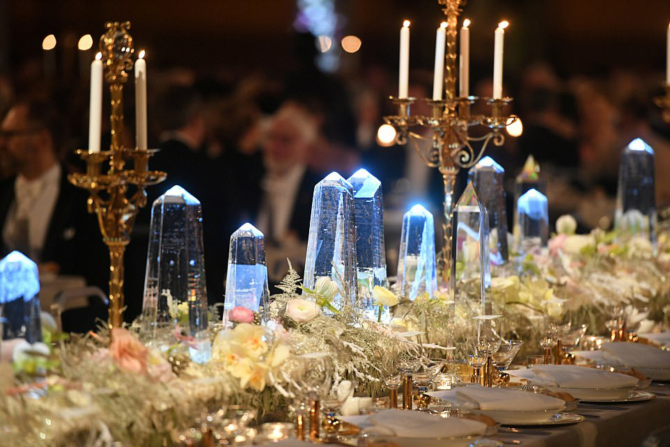 Royal Family Around the World: Nobel Prize Banquet 2017, Stockholm at ...