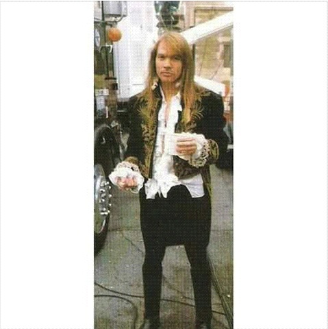 INSPIRATION | AXL ROSE ~ Caetera Moda